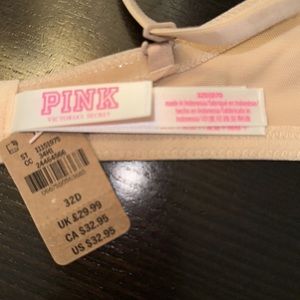 PINK Victoria's Secret | Intimates & Sleepwear | Bundle Of 3 Women Bras ...
